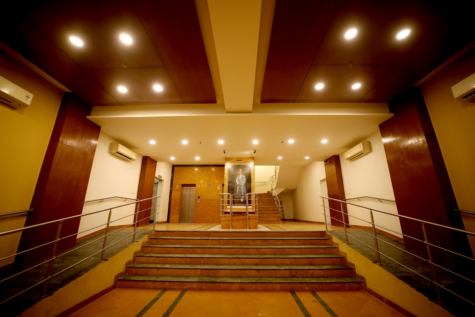 Welcome to Shrinathji Temple, Nathdwara | Official Web Site
